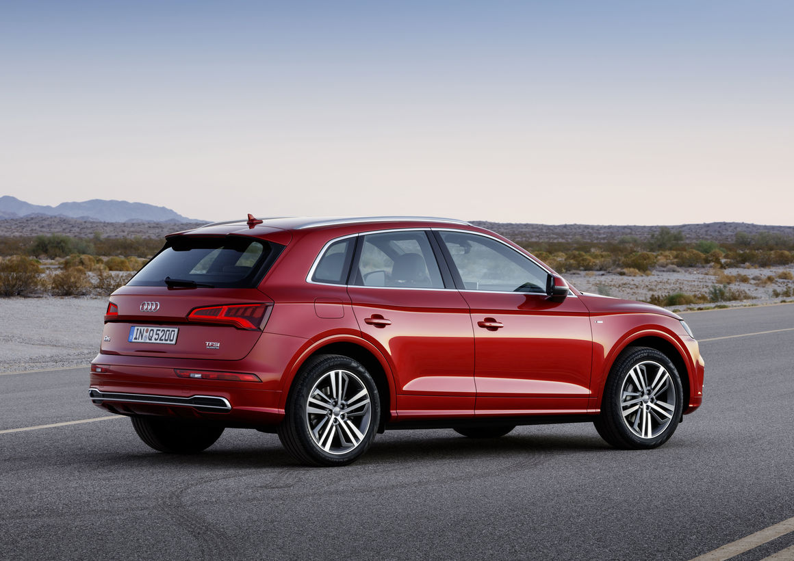 The Second Generation of the Audi Q5 arrives