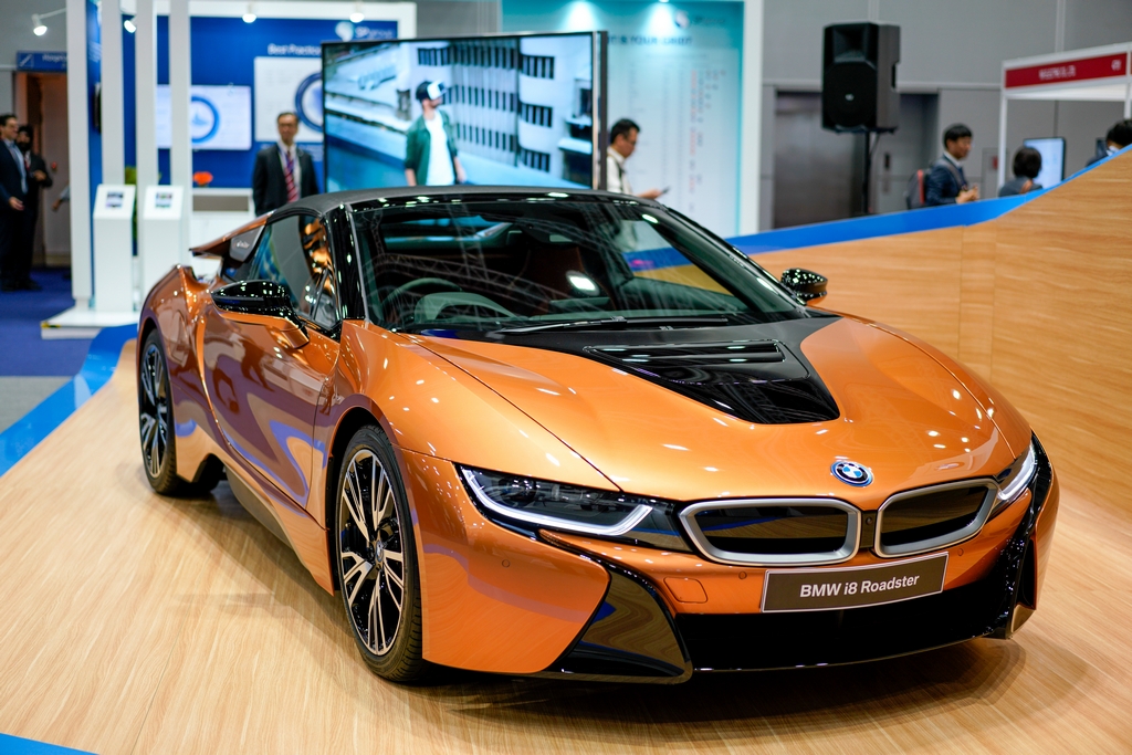 BMW Malaysia Introduces the First-Ever BMW i8 Roadster at CEPSI 2018